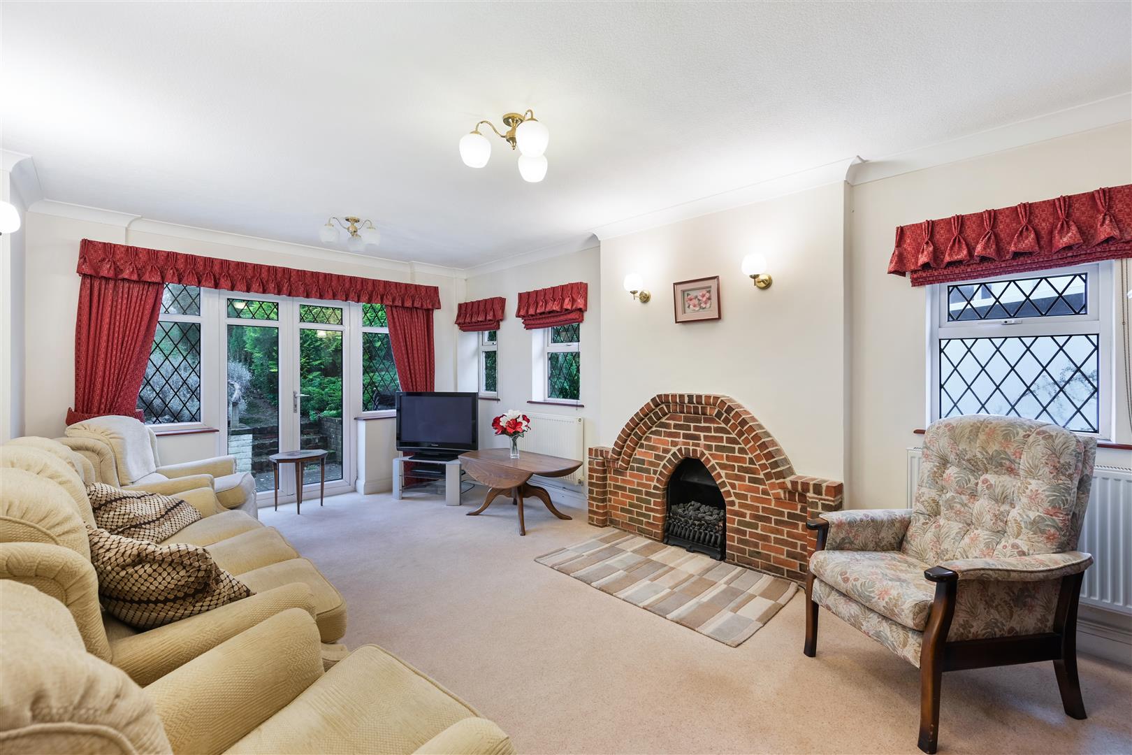 Garlichill Road, Epsom | The Personal Agent